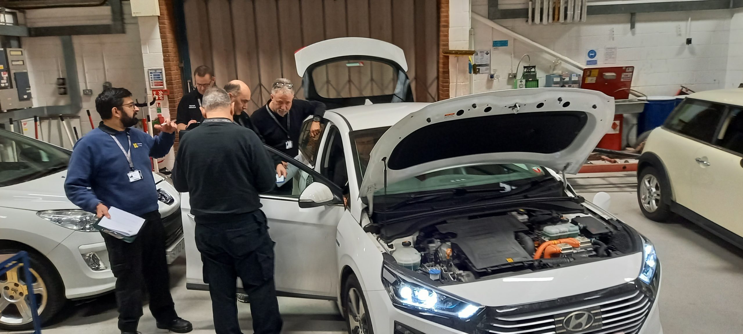 Electric & Hybrid Electric Vehicle Systems – Ak Automotive Training