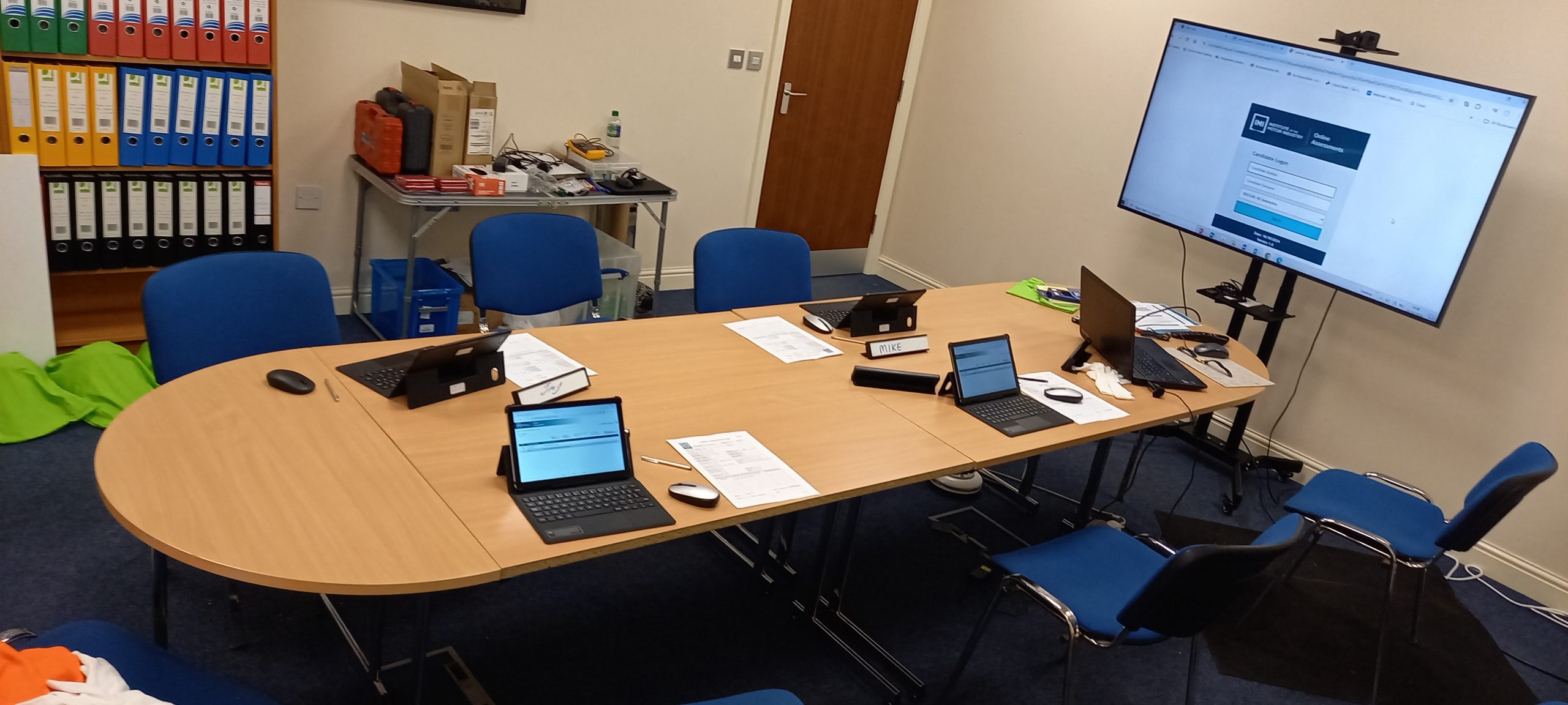EV Training – IMI Level 2.2 qualification – Ak Automotive